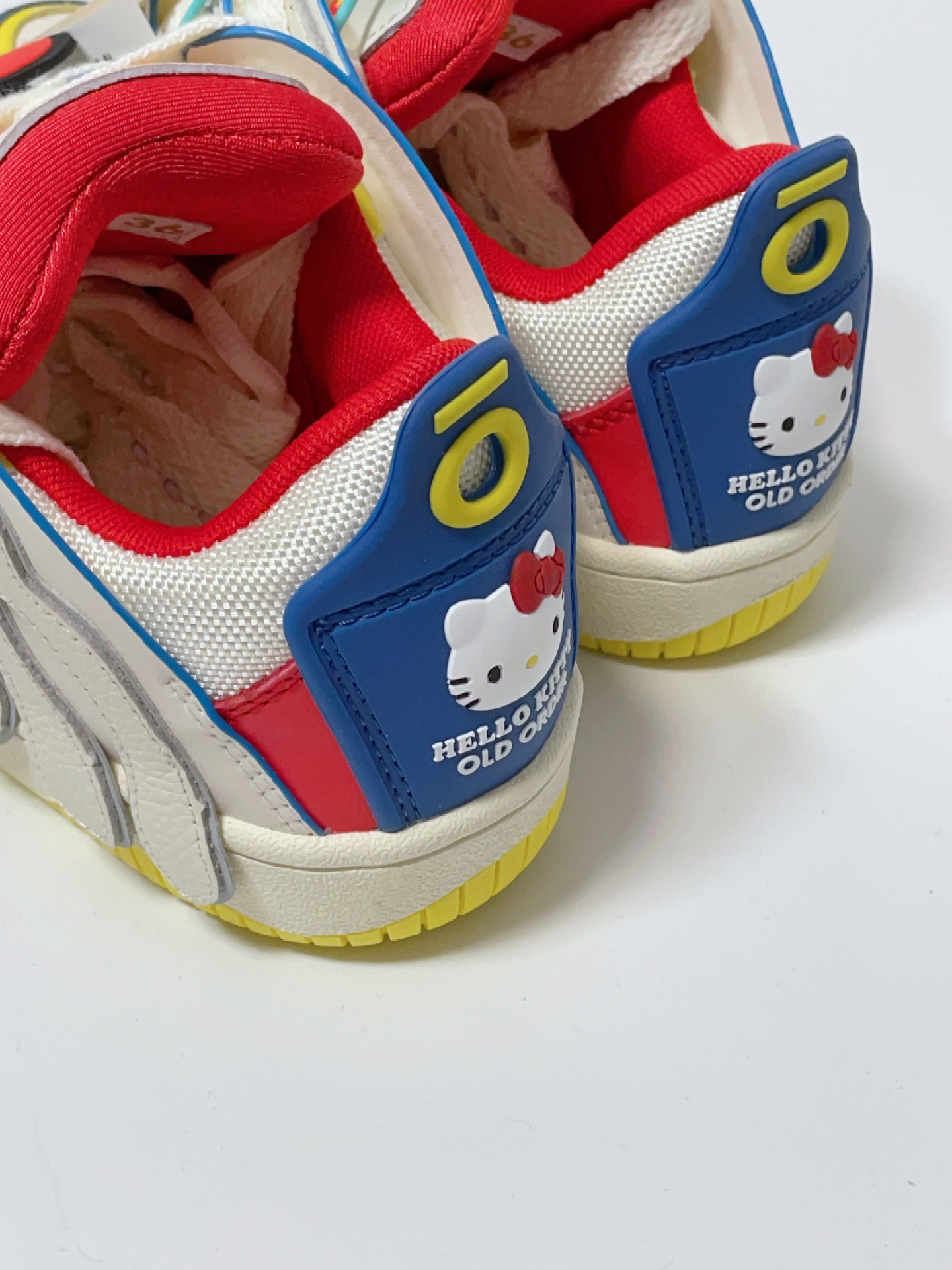 kt鞋,进去(第3页)_大山谷图库