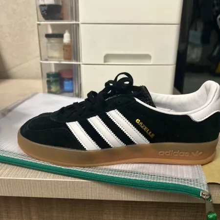 Adidas Gazelle Black Black：Authentic vs Fake Guide - POIZON