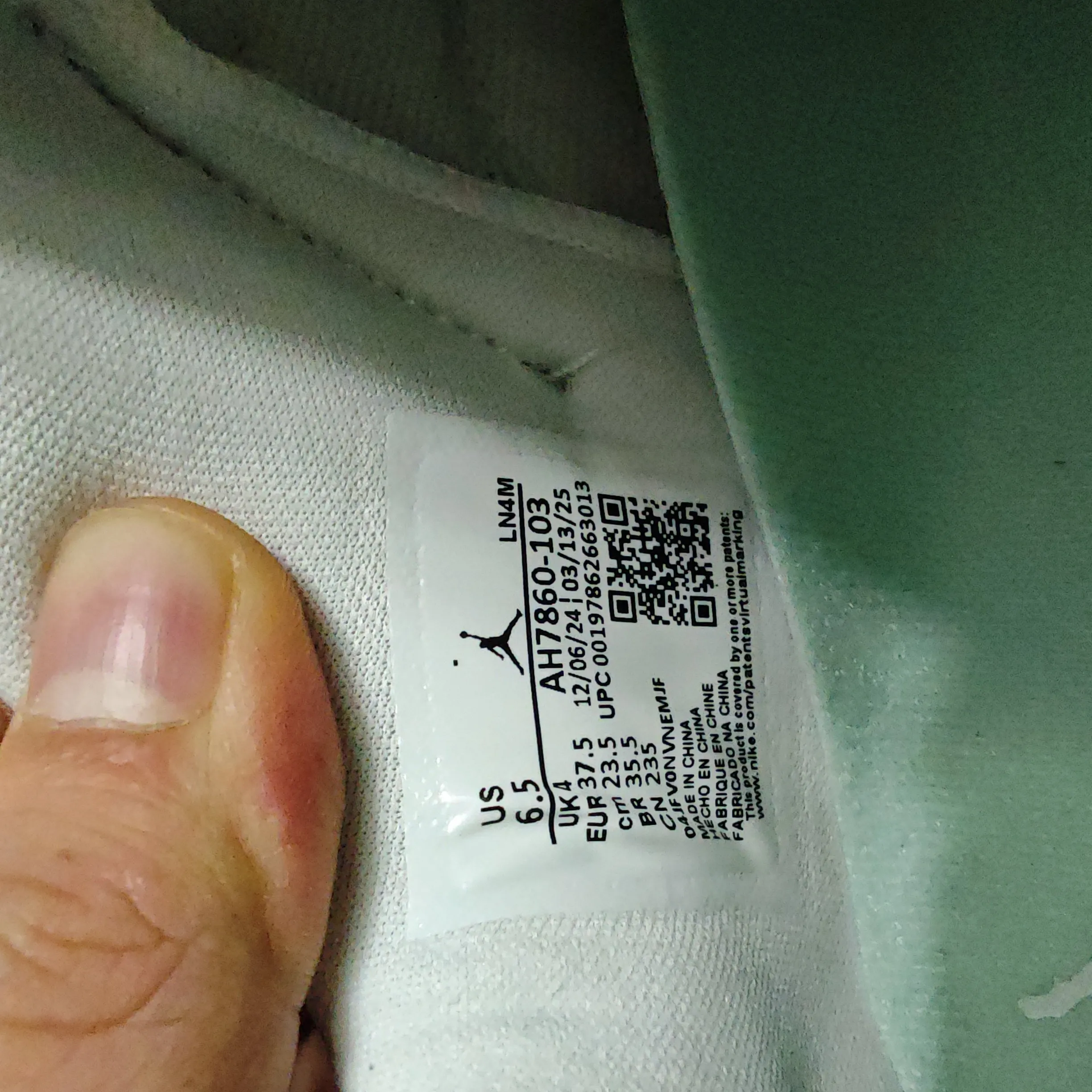 Vérifiez l’Authenticité des Jordan Air Jordan 11 Retro pour Femmes ...